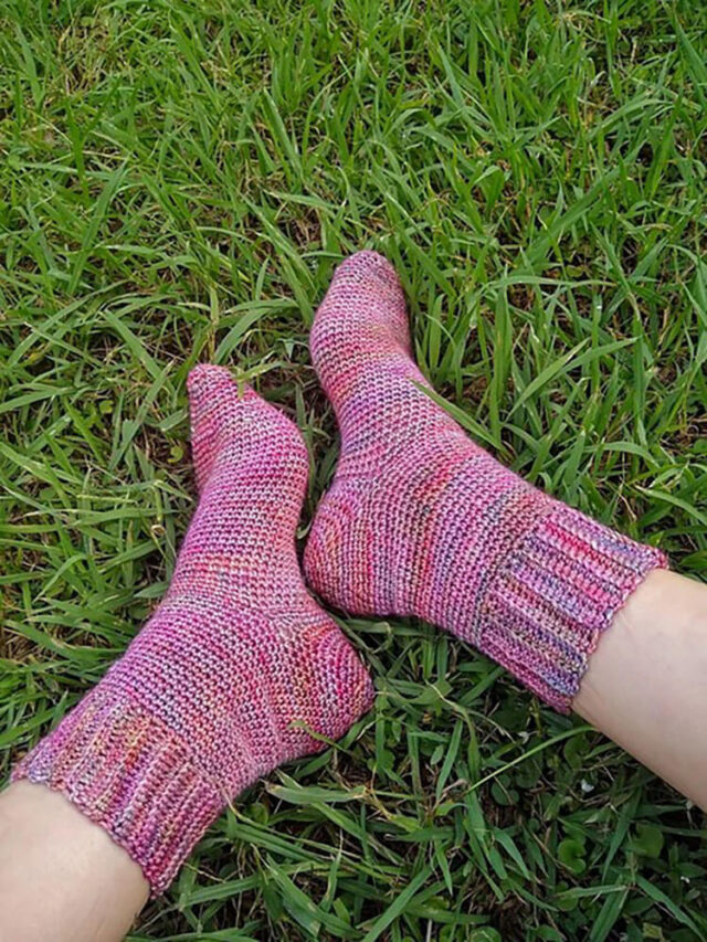 Free and Easy Crochet Sock Patterns - Beautiful Dawn Designs